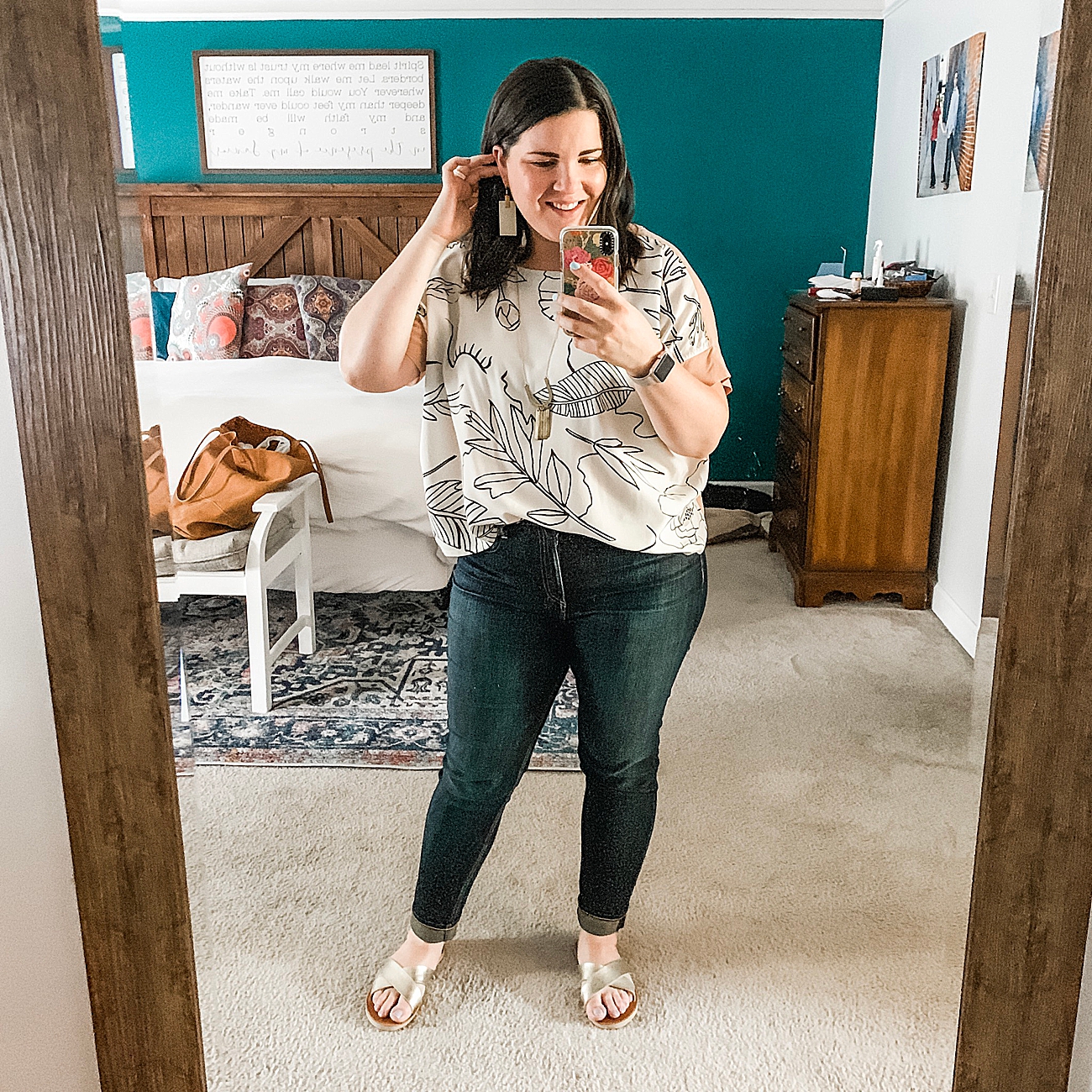 I did the #10x10Challenge & Sseko Designs #10Ways10Days | Still Being Molly